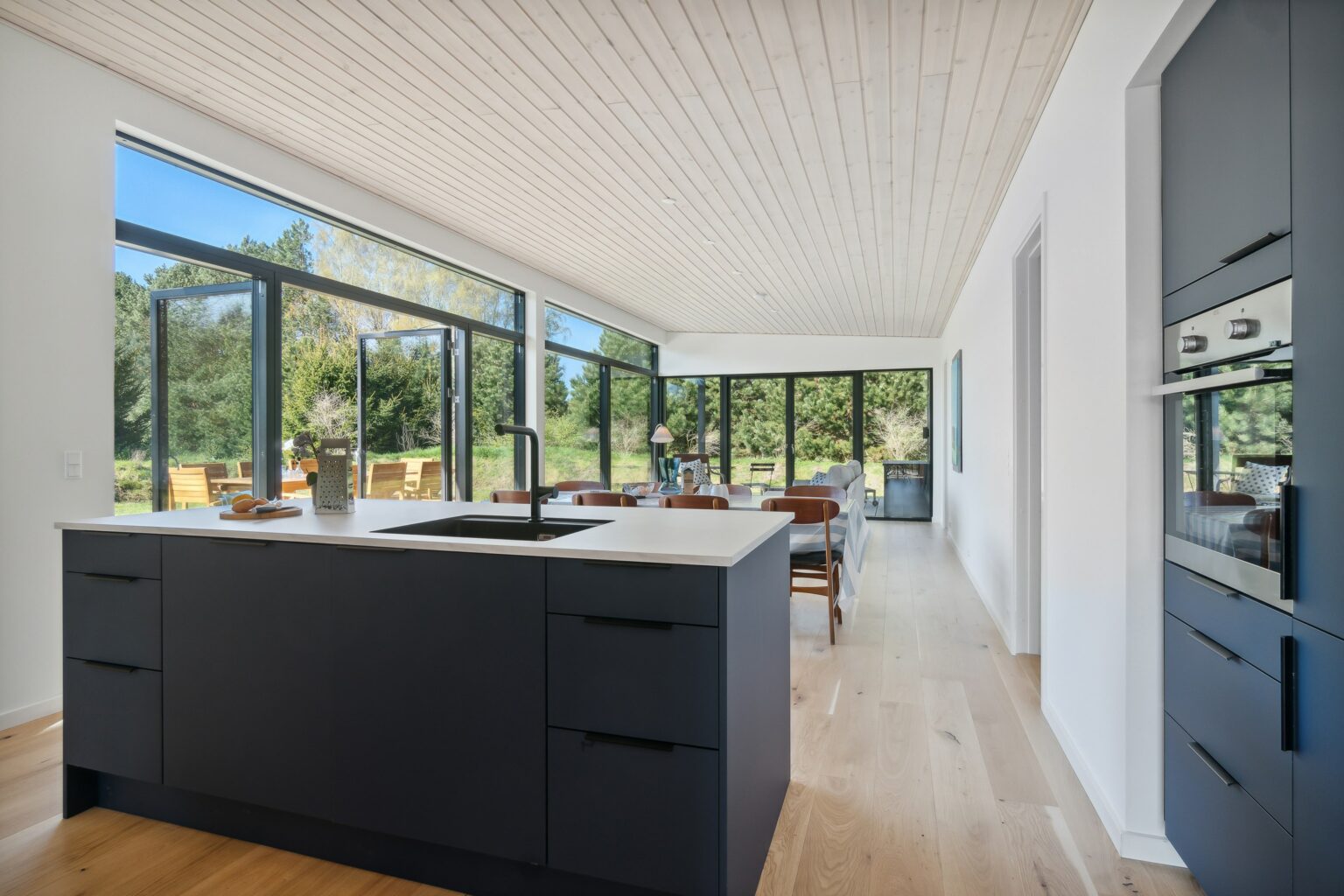 Få et nedhængt loft, der skjuler installationerne|+100 års erfaring|